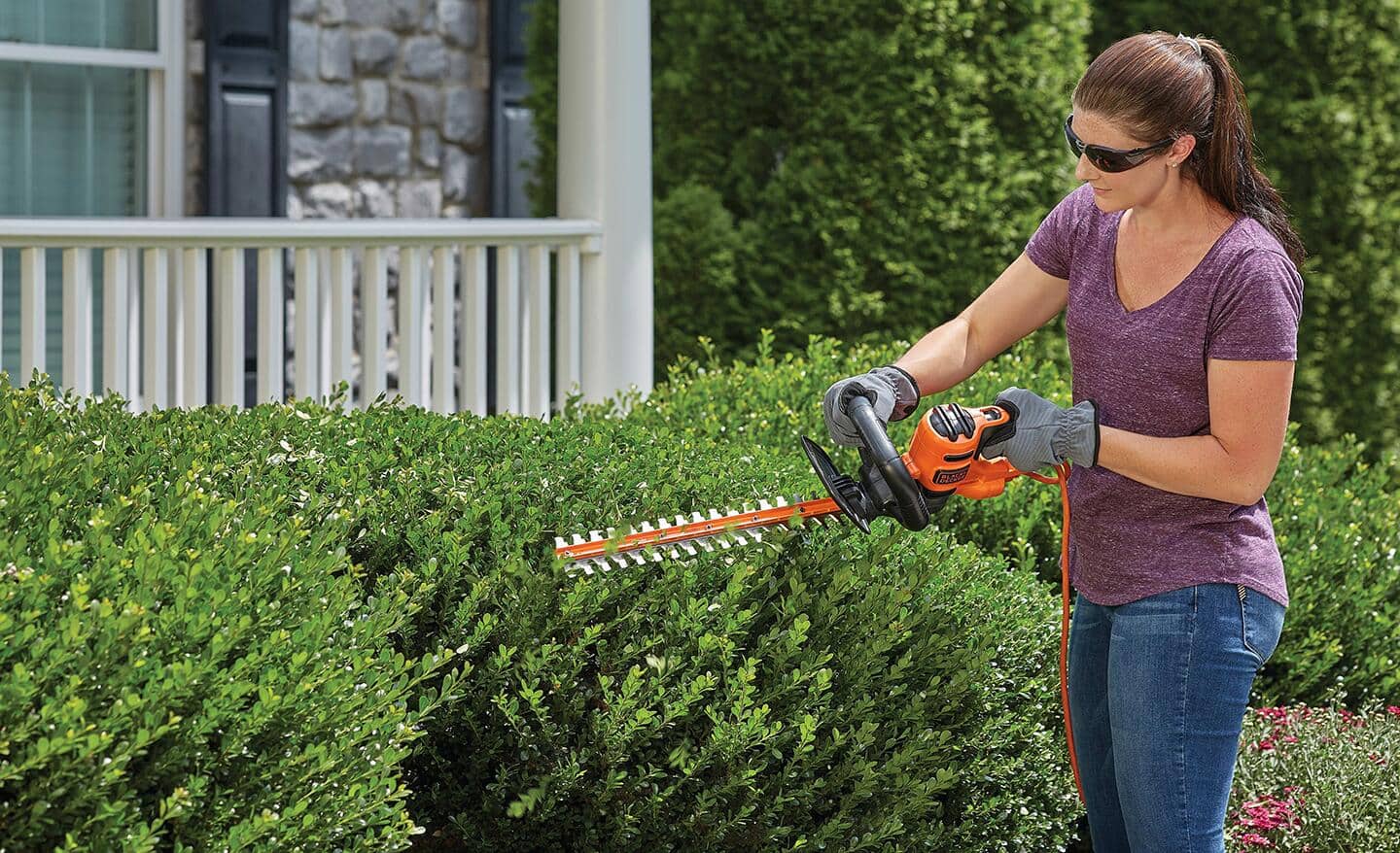 Power garden tools store